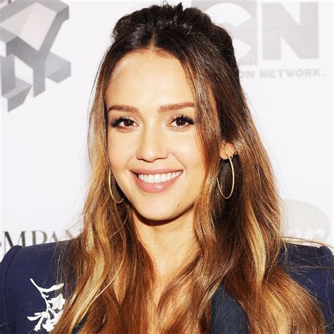 Jessica Alba Makeup In Honey Saubhaya Makeup