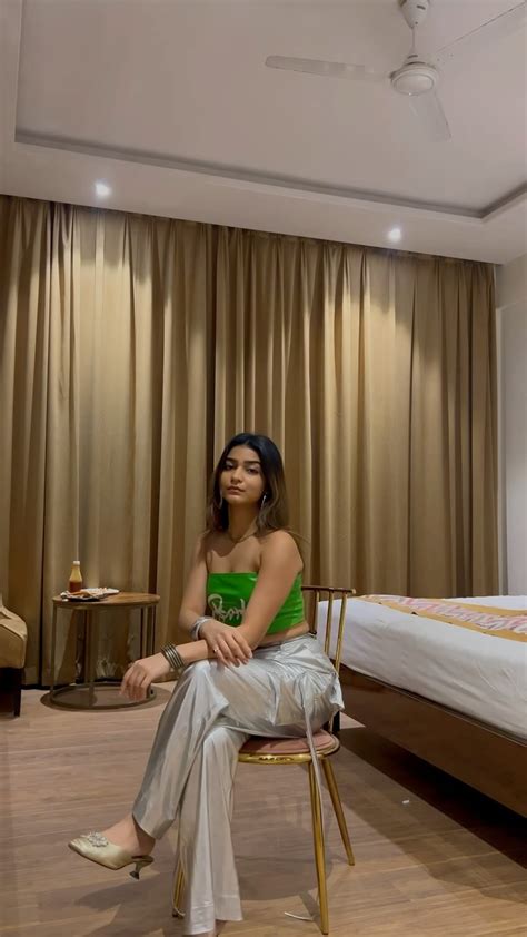 priyanshi srivastava bossing my way into 2025 🙏🏻👑 silver pants