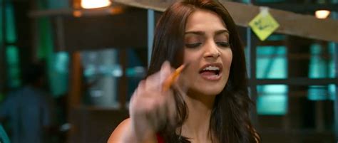 Naked Sonam Kapoor In I Hate Luv Storys