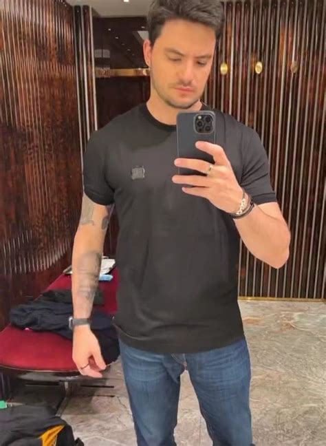 felipe neto felipe neto homens lindos netos