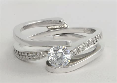 Interlocking Wedding Rings