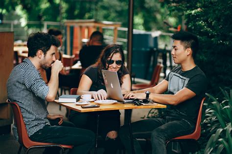 what is y combinator comprehensive guide and review