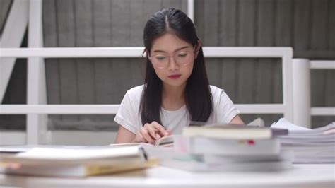 学术视频素材 学术视频模板下载 觅知网