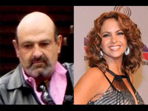 Noticia Lucero No Esconde Su Nuevo Amor Youtube