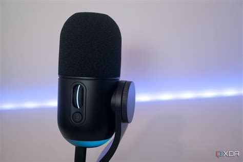 Logitech Yeti Gx Review An Impressive Compact Streaming Mic