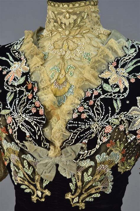 Fashions From History | Историческое платье, Старая одежда, Модные стили
