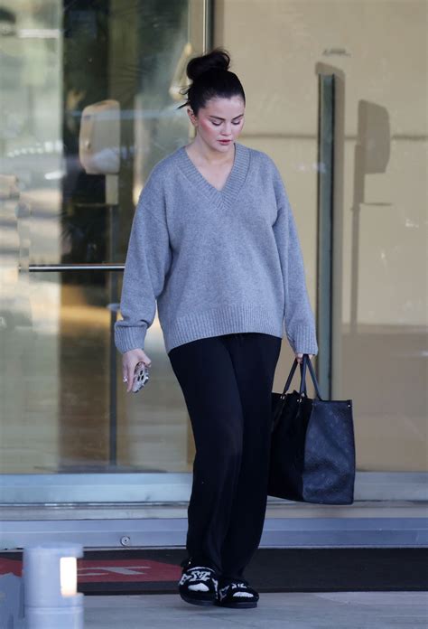 Spotted Selena Gomez Wearing Taylor Swiftâ s Favorite Reformation