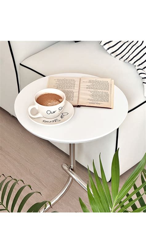 사이드테이블 메르시 이동식 보조 테이블 침실 쇼파 거실 원형 사이드테이블 2color 오늘의집 쇼핑