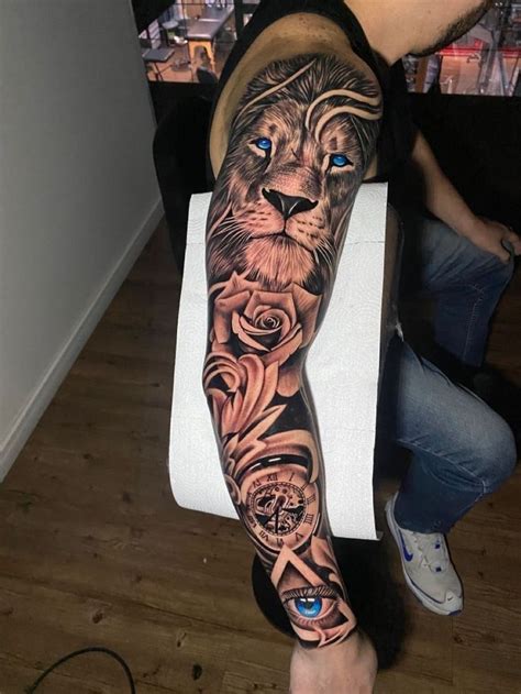 Pin De Sofiaebi En Cosas Que Ponerme Tatuaje De Hombre En El Hombro