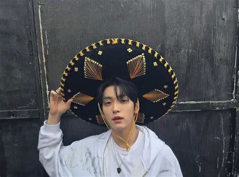 250406 TXT Instagram Update - SOOBIN | kpopping
