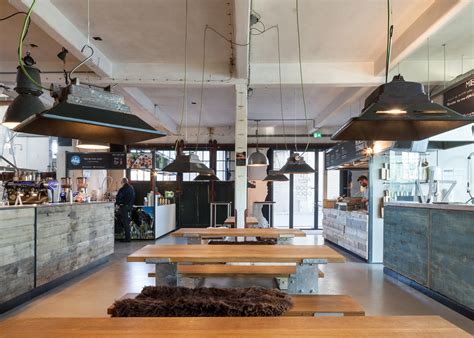 Wenink Holtkamp Architecten Converts Grain Silo Into Food Market