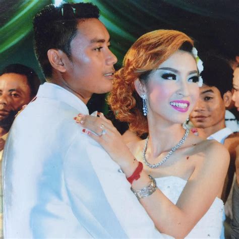 សុភា មានលក់ឡេលាបស្បែក Odo