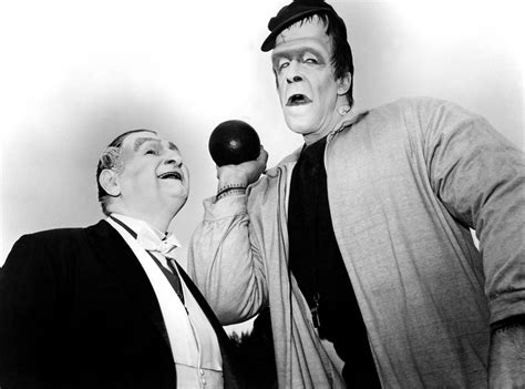 12 Behind The Scenes Facts About The Munsters That Will Surprise You