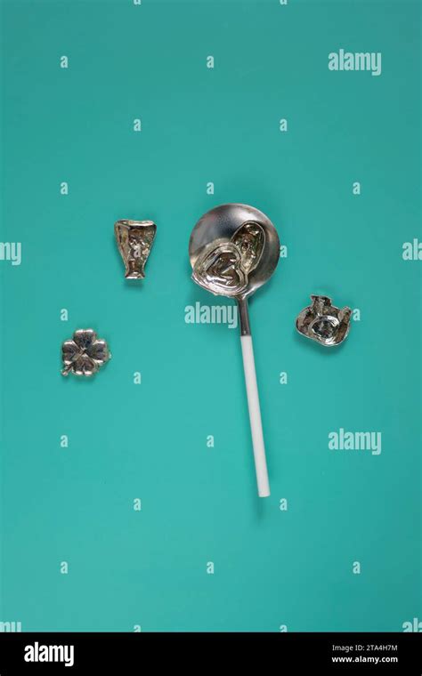 Fun Tin Casting Set For New Years Party Tin Spoon And Tin Figurines On