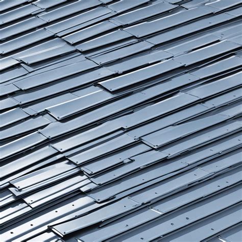 Correct Metal Roof Overlap Direction Explained