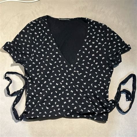 Brandy Melville Tops Rare Brandy Melville Original Italy Black