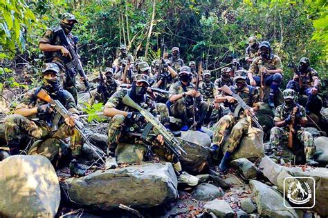 ဘင်္ဂလားဒေ့ရှ်မှာ Development Media Group