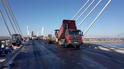 布拉戈维申斯克 黑河索道建设在疫情下按计划进行 2021年11月2日 俄罗斯卫星通讯社