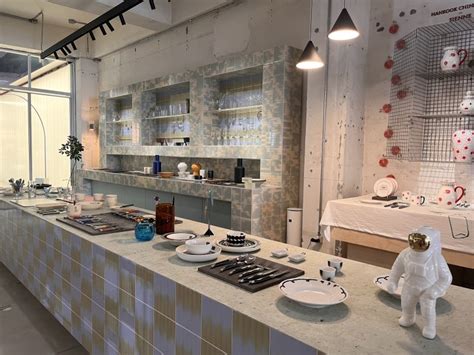 여러 소품숍 모은 듯… 성수 쇼핑 핫플 주목 [현장르포] 파이낸셜뉴스