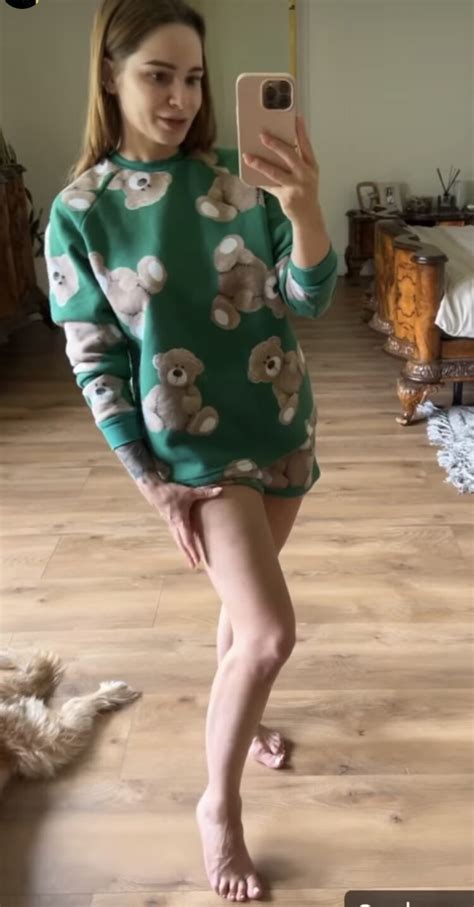 Ewelina Lisowska Feet