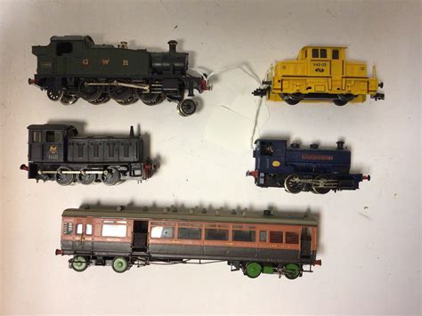 Lot 222 Lima 00 Gauge Locomotives Including Diesel