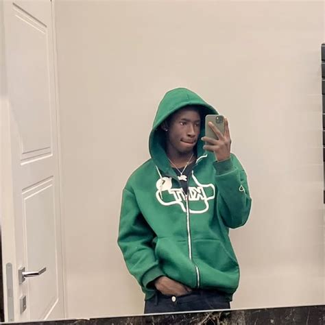 Mohamed Moha0ne • Threads Say More