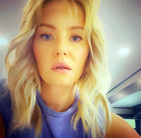 Elisha Cuthbert Nude And Sexy Pics And Porn Video And Sex Scenes