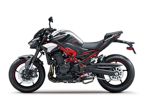 Comparaison Des Motos Kawasaki Z900 2025 Vs Suzuki Gsx S950 2025