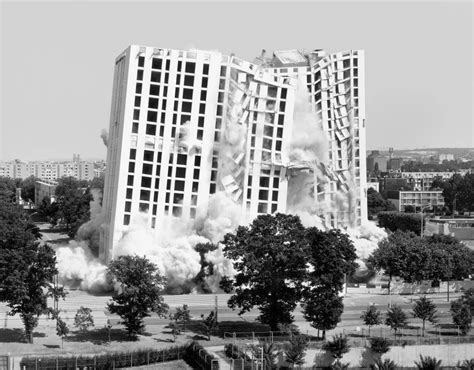 Mathieu Pernot Exit Media