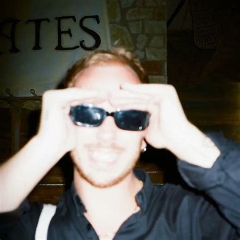 1 800 Girls Rinse Fm