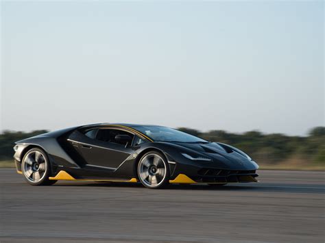 Lamborghini Centenario Side View