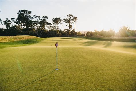 The Hay Putting Course Now Anyone Can Sink A Putt In Pebble Beach