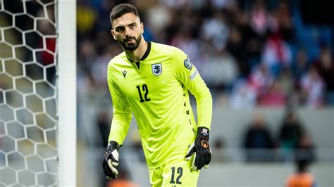 მამარდაშვილი ან ზომერი ინტერს ონანას შეცვლის ორი ვარიანტი აქვს