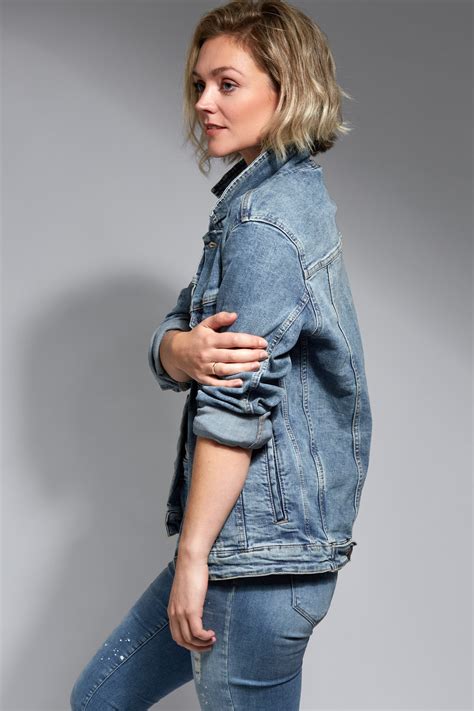 Gerlinde H Shootz Casting Agency