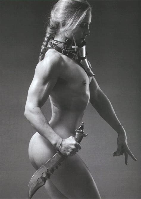 Attactive People With Swords And Other Edged Weapons Page 2 Xnxx