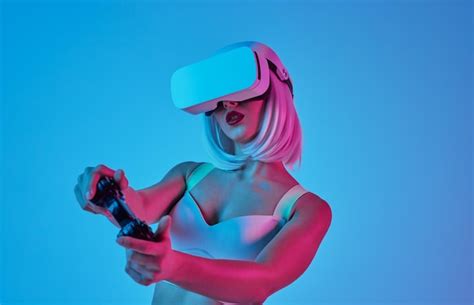 Woman Vr Game Images Free Download On Freepik