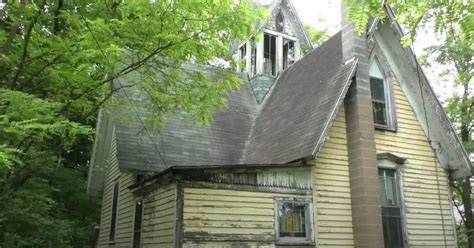 Vnuk Objevil Skrytou M Stnost V Dom Po Babi Ce Prosv T Cz