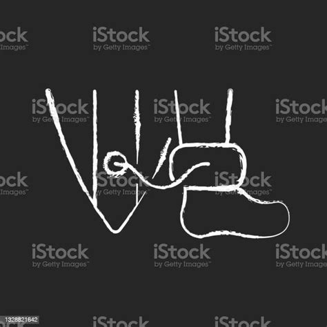 어두운 배경에 서핑 보드 끈 분필 흰색 아이콘을 착용 개념에 대한 스톡 벡터 아트 및 기타 이미지 개념 검은색 낙서 드로잉 Istock