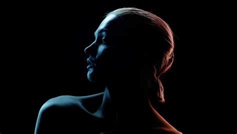 Create An Effective Rim Light With One Light Fstoppers