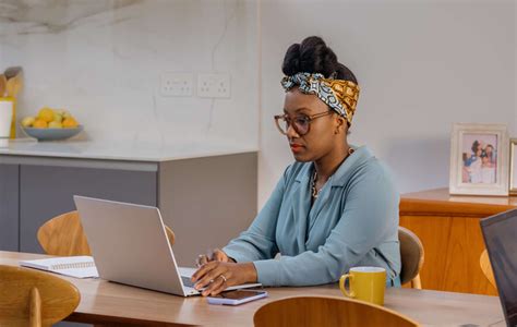 Get Public WiFi Access Find WiFi Hotspots EE WiFi