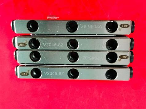 R 2030 5 Z Jkl Cross Roller Guide At ₹ 111set Dombivli Id