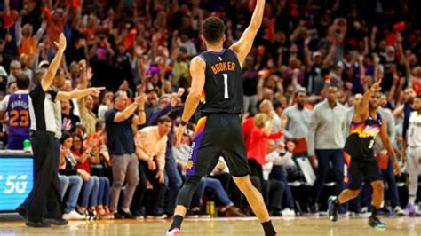 “Already one of the best players...and he’s only getting started” Devin Booker signs $214 ...