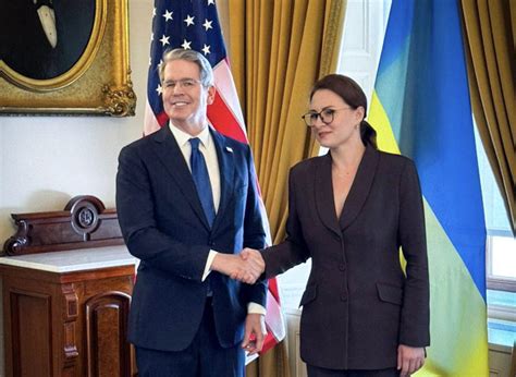 Україна та США починають спільні проєкти в межах Фонду відбудови докладніше