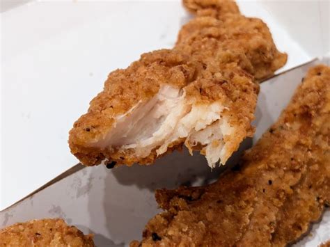 Overview Mcdonalds Mccrispy Strips Street Food Spectacle