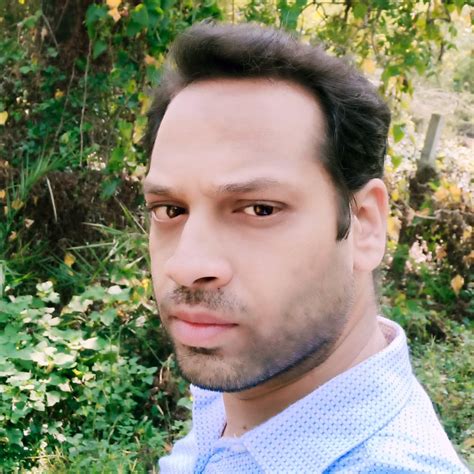 Tushar Raut 2sharr Twitter