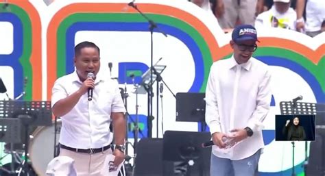 Perjuangan Narji Demi Hadiri Kampanye Akbar Anies Cak Imin Di Jis