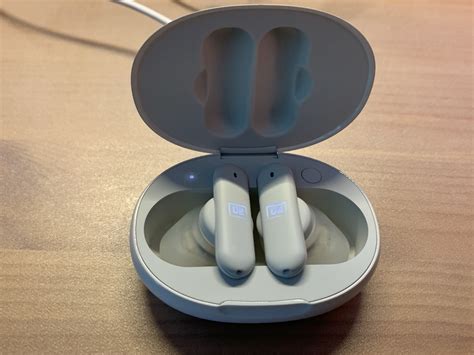 GeekDad Review UE FITS Customized Wireless Earbuds GeekDad