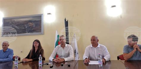 ПП „Възраждане“ представи листата си с кандидати за народни представители за 18 и МИР Разград Утро