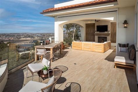 How To Connect Your Indoor And Outdoor Living Space With A California