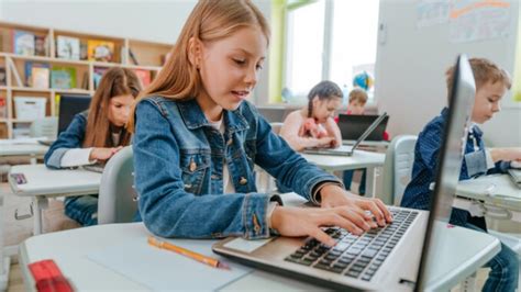 NEWS Girls Computing GCSE Participation Plummets Edexec